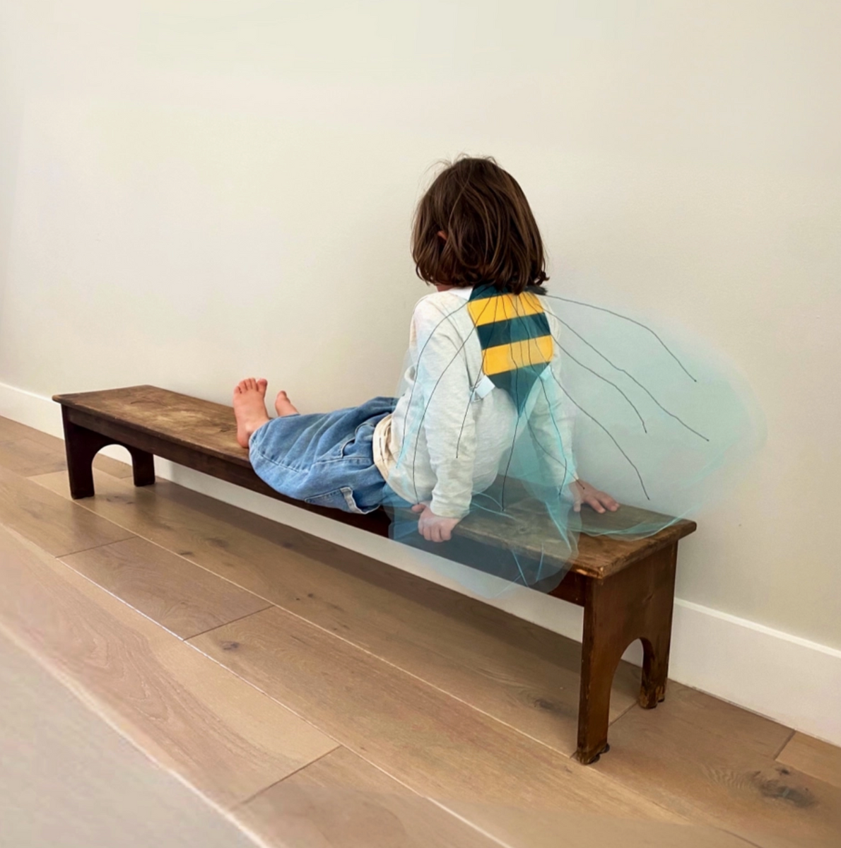 Bumble Bee Wings – Common Deer