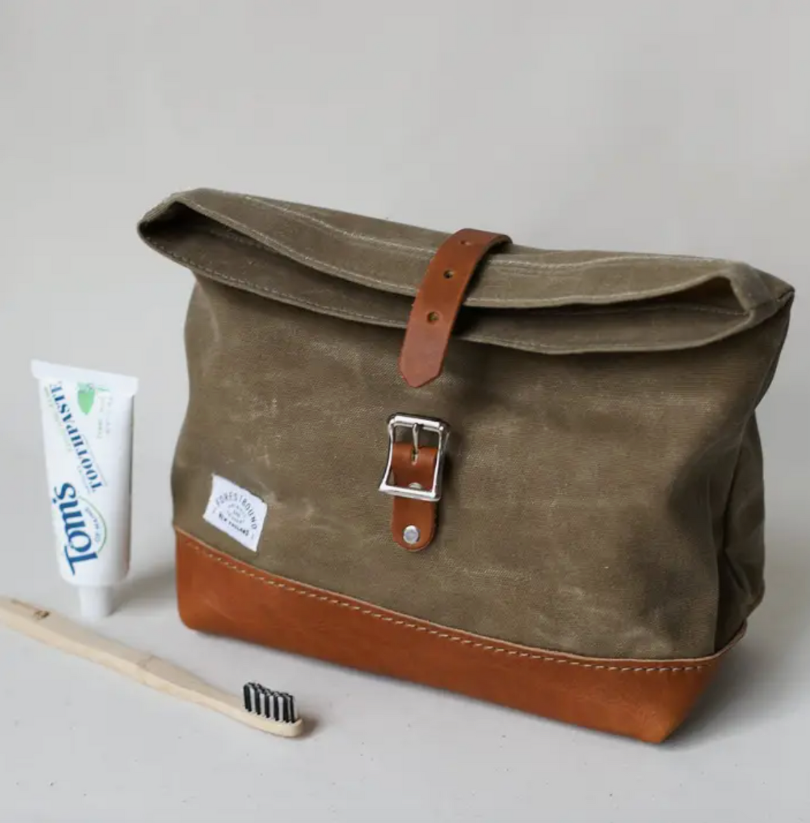 Roll Top Waxed Canvas Dopp Kit – Common Deer